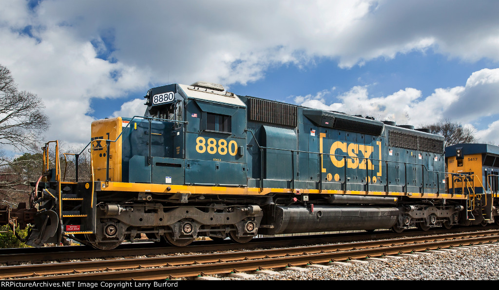 CSX 8880